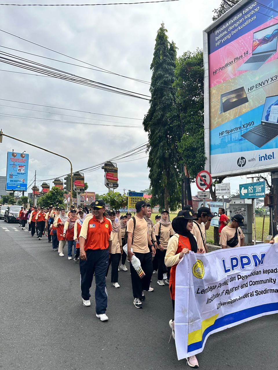 Semarakan Dies Natalis Unsoed ke – 61, LPPM Unsoed ikuti jalan sehat